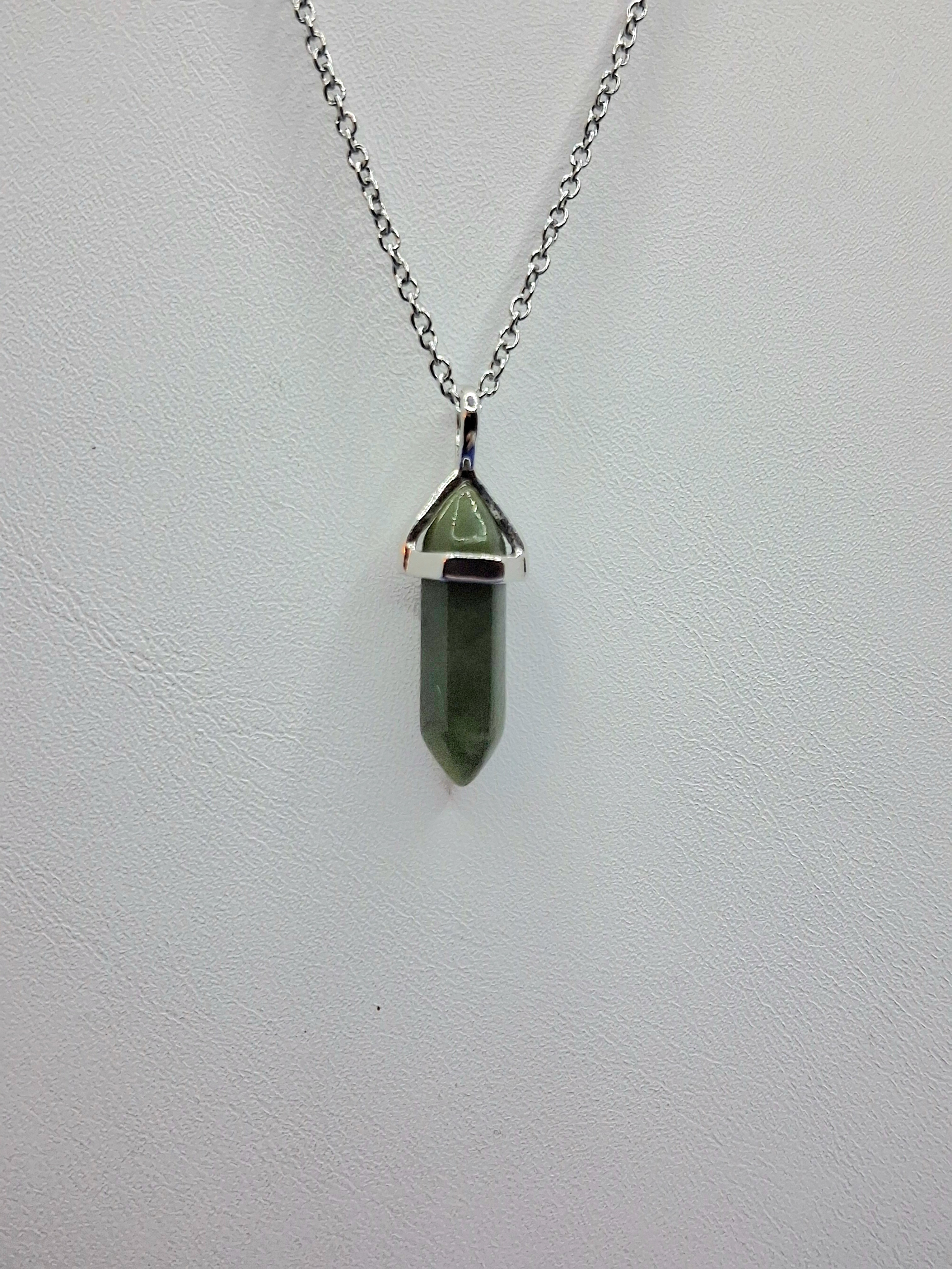 Pointe de Jade Néphrite